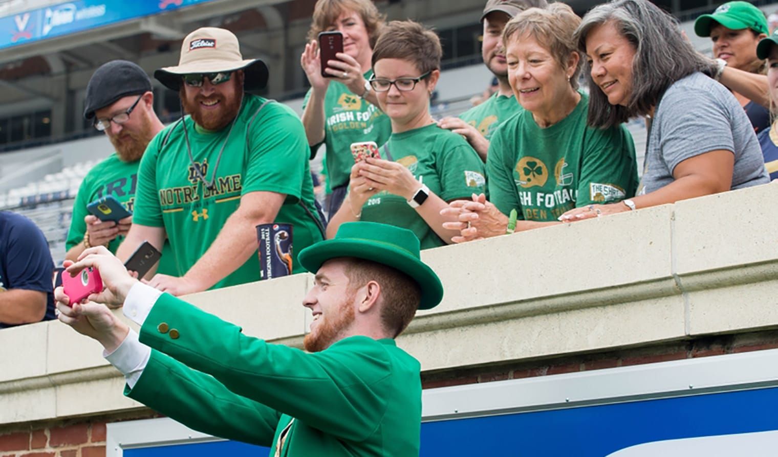 Notre Dame Fighting Irish Fan Rankings | Best Fans Notre Dame Fighting ...