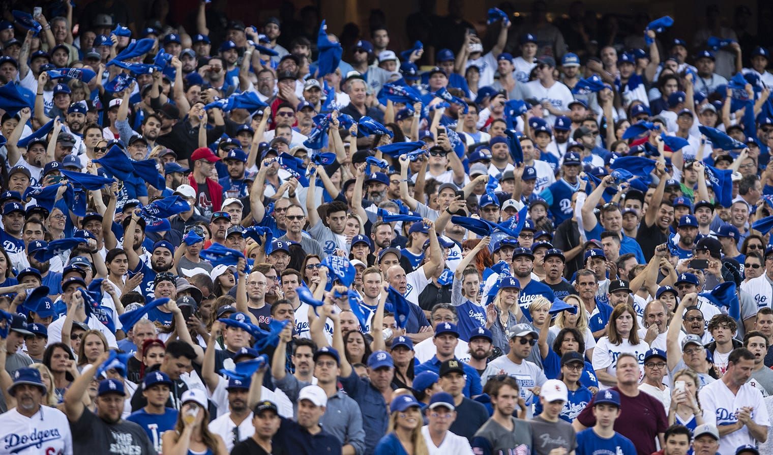 Los Angeles Dodgers Fan Rankings | Best Fans Los Angeles Dodgers