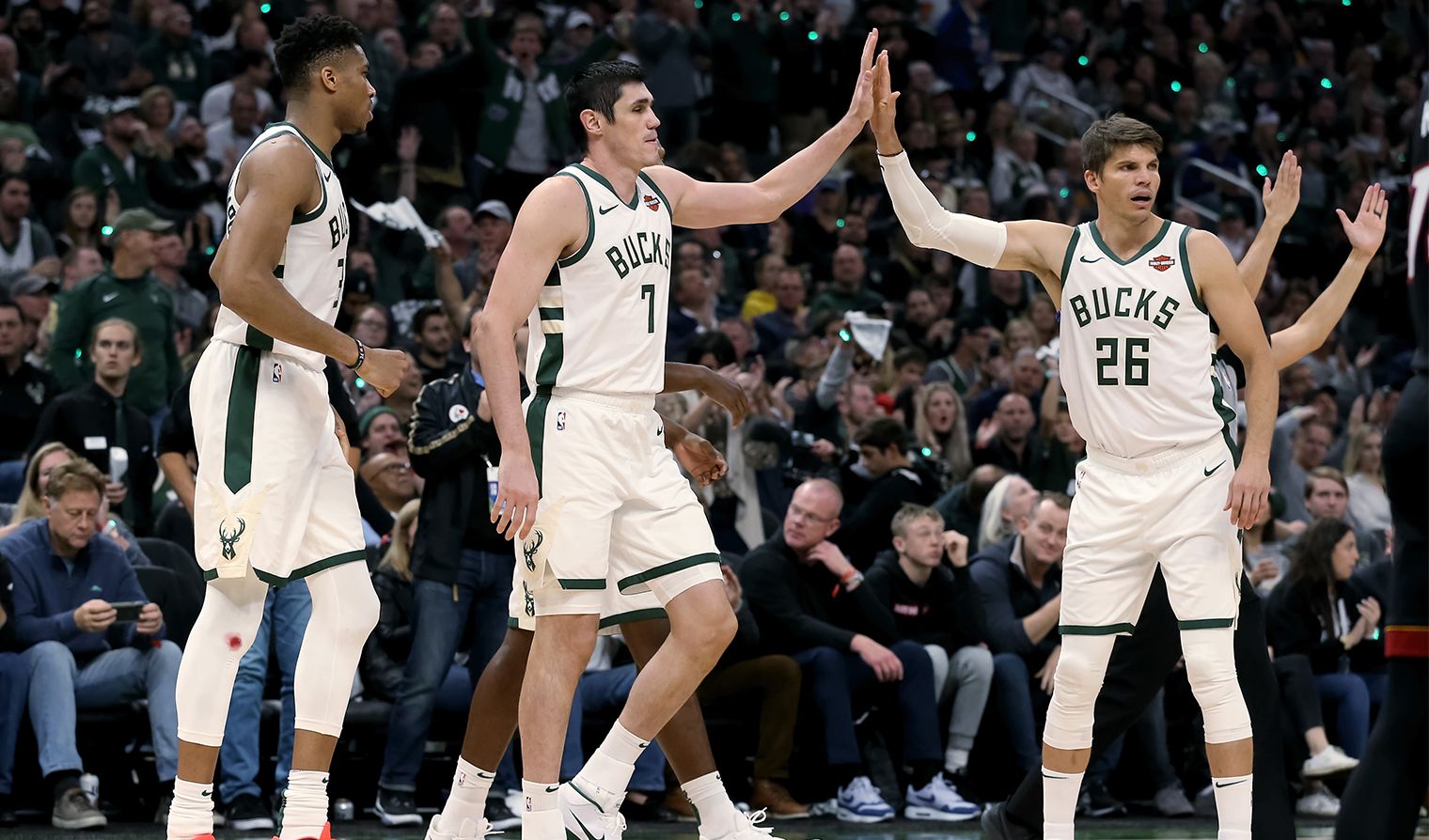 Milwaukee Bucks Fan Rankings | Best Fans Milwaukee Bucks